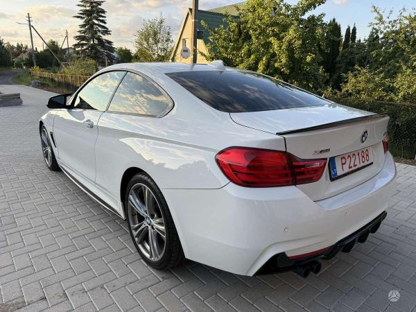 White BMW 428 2014 in Vilnius, with an engine capacity of 2.80 L and mileage of 152 thousand km for 13880 €, photo 6 on AUTOMOTO.COM.LV