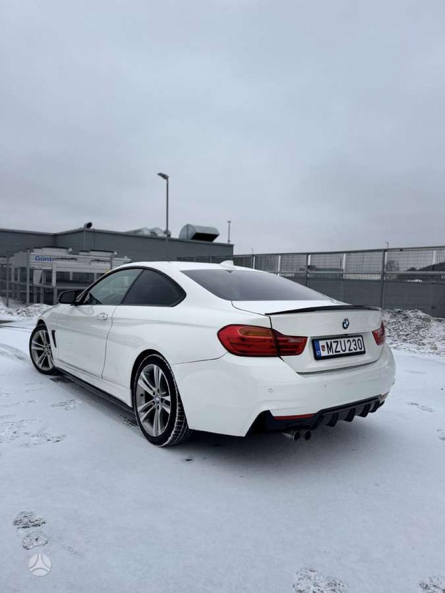 White BMW 428 2015 in Vilnius, with an engine capacity of 2.00 L and mileage of 210 thousand km for 14000 €, photo 4 on AUTOMOTO.COM.LV