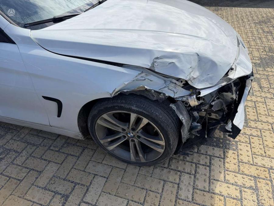 White BMW 428 2015 in Siauliai, with an engine capacity of 2.00 L and mileage of 178 thousand km for 5800 €, photo 6 on AUTOMOTO.COM.LV