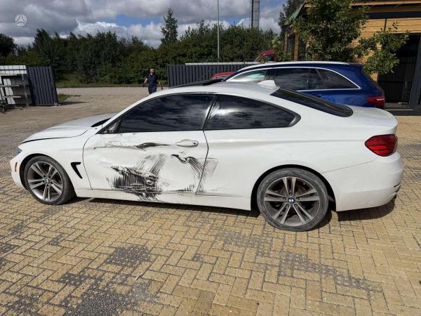 Белый БМВ 428 2015 в Шяуляй, объемом двигателя 2.00 л и пробегом 178 тыс. км за 5800 €, фото 9 на AUTOMOTO.COM.LV