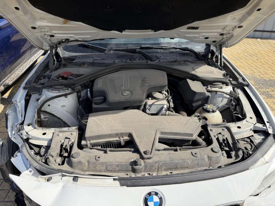 White BMW 428 2015 in Siauliai, with an engine capacity of 2.00 L and mileage of 178 thousand km for 5800 €, photo 18 on AUTOMOTO.COM.LV