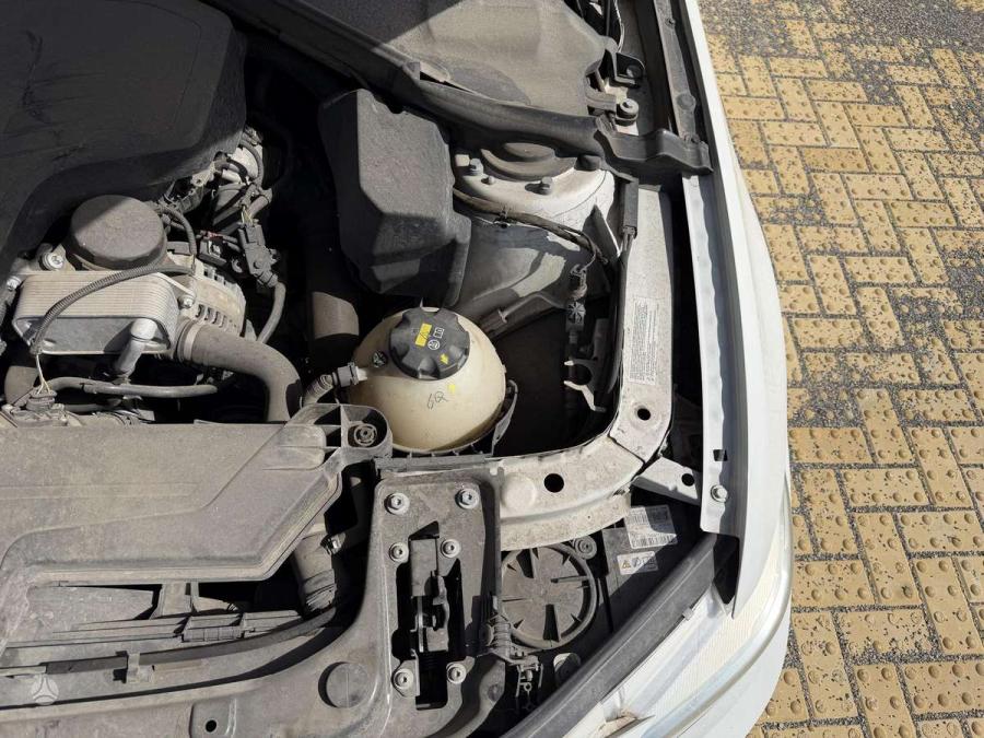 White BMW 428 2015 in Siauliai, with an engine capacity of 2.00 L and mileage of 178 thousand km for 5800 €, photo 20 on AUTOMOTO.COM.LV