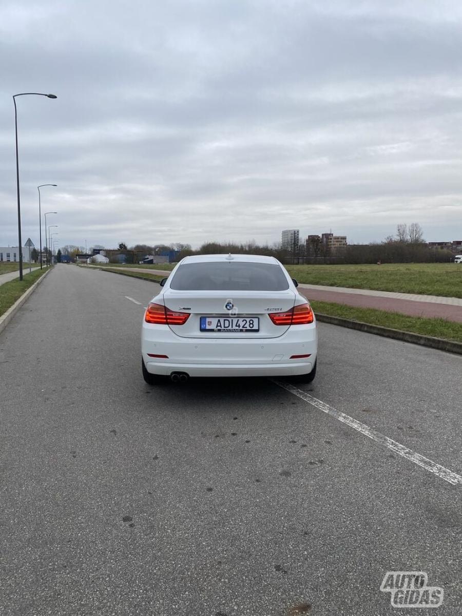 White BMW 428 2015 in Kaunas, with an engine capacity of 2.00 L and mileage of 230 thousand km for 13800 €, photo 5 on AUTOMOTO.COM.LV