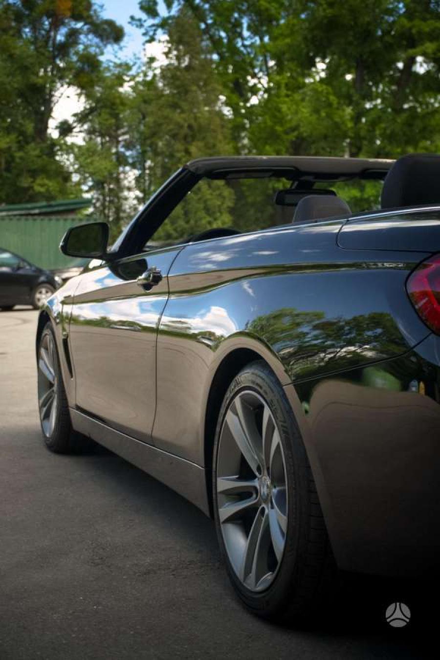 Black BMW 430 2018 in Kaunas, with an engine capacity of 2.00 L and mileage of 162 thousand km for 18300 €, photo 8 on AUTOMOTO.COM.LV