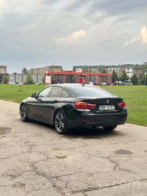 Black BMW 430 2015 in Riga, with an engine capacity of 3.00 L and mileage of 284 thousand km for 13499 €, photo 7 on AUTOMOTO.COM.LV