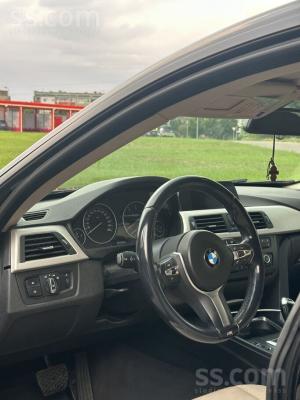 Black BMW 430 2015 in Riga, with an engine capacity of 3.00 L and mileage of 284 thousand km for 13499 €, photo 10 on AUTOMOTO.COM.LV