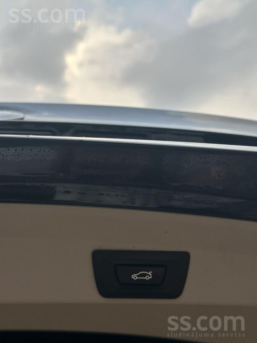 Black BMW 430 2015 in Riga, with an engine capacity of 3.00 L and mileage of 284 thousand km for 13499 €, photo 15 on AUTOMOTO.COM.LV