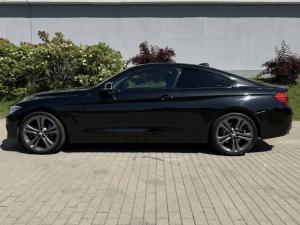 Black BMW 430 2016 in Riga, with an engine capacity of 3.00 L and mileage of 183 thousand km for 19900 €, photo 10 on AUTOMOTO.COM.LV