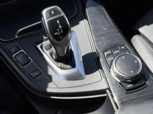 Black BMW 430 2016 in Riga, with an engine capacity of 3.00 L and mileage of 183 thousand km for 19900 €, photo 34 on AUTOMOTO.COM.LV