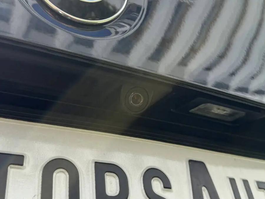 Black BMW 430 2016 in Riga, with an engine capacity of 3.00 L and mileage of 183 thousand km for 19900 €, photo 45 on AUTOMOTO.COM.LV