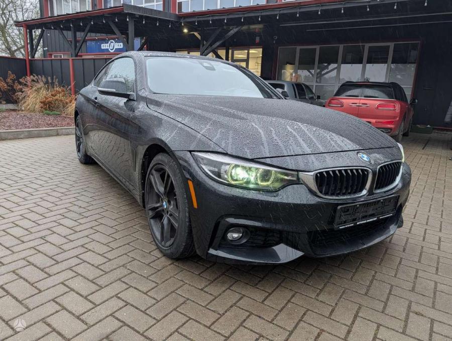 Black BMW 430 2019 in Jurbarkas, with an engine capacity of 2.00 L and mileage of 114 thousand km for 19500 €, photo 1 on AUTOMOTO.COM.LV