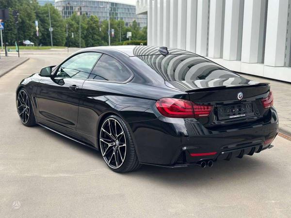 Black BMW 430 2020 in Vilnius, with an engine capacity of 2.00 L and mileage of 80 thousand km for 23300 €, photo 7 on AUTOMOTO.COM.LV