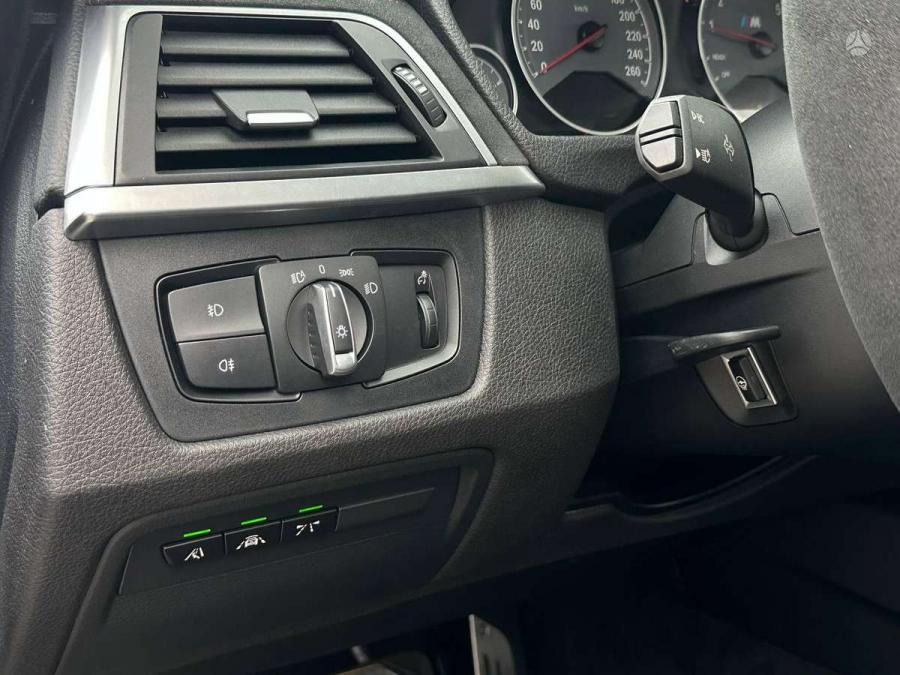 Black BMW 430 2020 in Vilnius, with an engine capacity of 2.00 L and mileage of 80 thousand km for 23300 €, photo 22 on AUTOMOTO.COM.LV