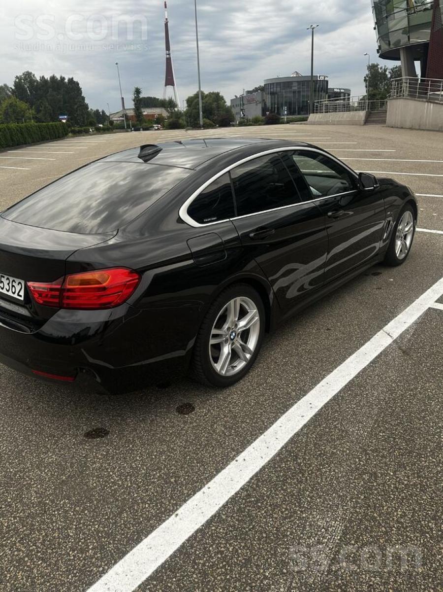 Black BMW 430 2016 in Riga, with an engine capacity of 3.00 L and mileage of 292 thousand km for 18000 €, photo 7 on AUTOMOTO.COM.LV