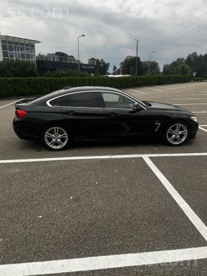 Black BMW 430 2016 in Riga, with an engine capacity of 3.00 L and mileage of 292 thousand km for 18000 €, photo 8 on AUTOMOTO.COM.LV
