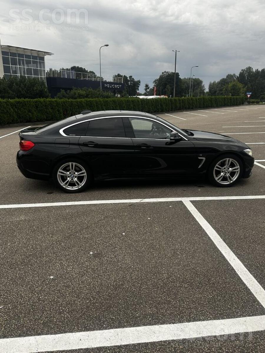 Black BMW 430 2016 in Riga, with an engine capacity of 3.00 L and mileage of 292 thousand km for 18000 €, photo 8 on AUTOMOTO.COM.LV