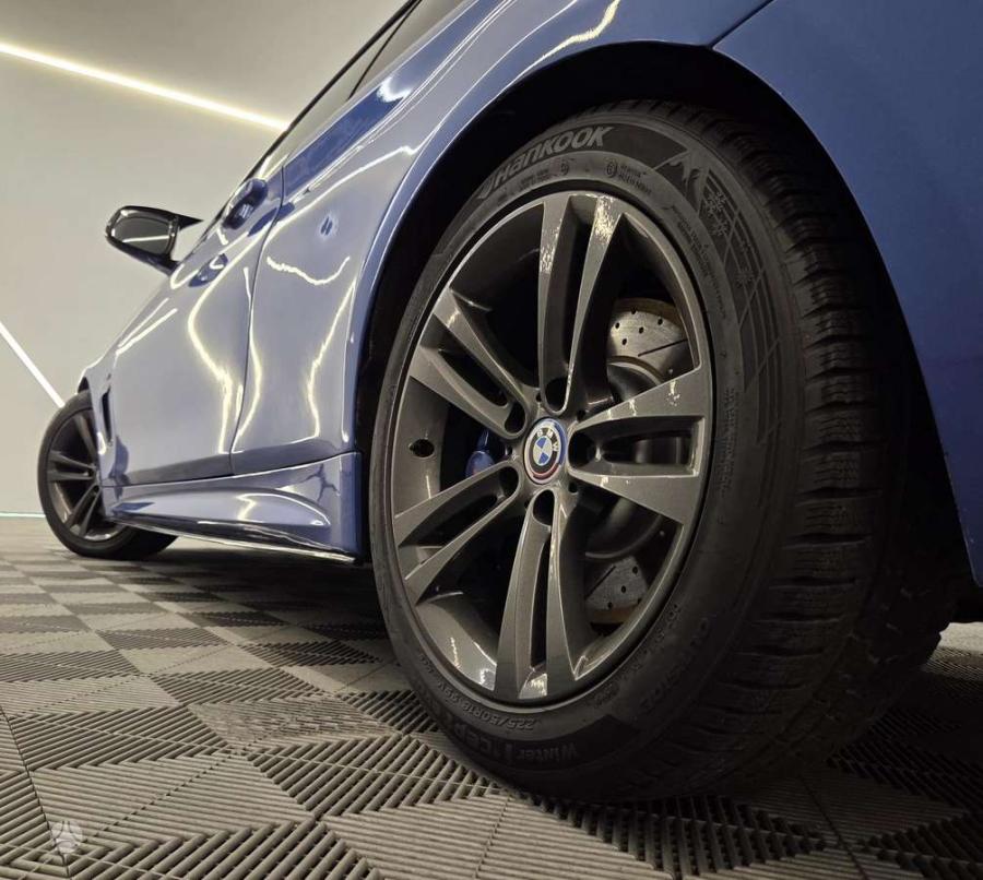 Blue BMW 430 2014 in Marijampole, with an engine capacity of 2.99 L and mileage of 267 thousand km for 12850 €, photo 14 on AUTOMOTO.COM.LV