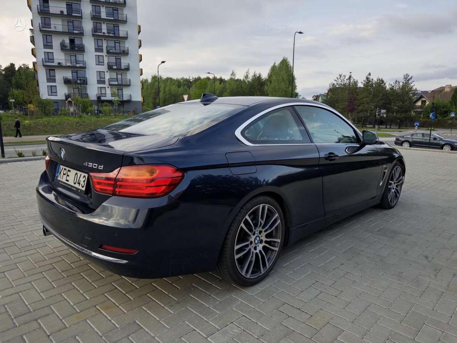 Blue BMW 430 2014 in Vilnius, with an engine capacity of 2.99 L and mileage of 306 thousand km for 11450 €, photo 8 on AUTOMOTO.COM.LV