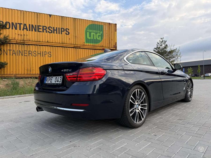 Blue BMW 430 2014 in Vilnius, with an engine capacity of 2.99 L and mileage of 306 thousand km for 11450 €, photo 11 on AUTOMOTO.COM.LV