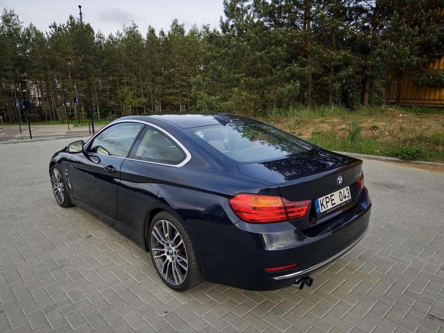 Blue BMW 430 2014 in Vilnius, with an engine capacity of 2.99 L and mileage of 306 thousand km for 11450 €, photo 6 on AUTOMOTO.COM.LV