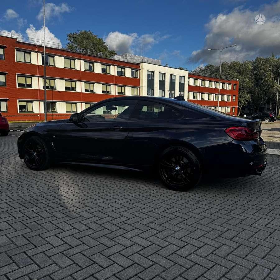 Blue BMW 430 2015 in Kaunas, with an engine capacity of 2.99 L and mileage of 260 thousand km for 14500 €, photo 6 on AUTOMOTO.COM.LV