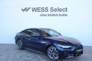 Blue BMW 430 2022 in Riga, with an engine capacity of 2.00 L and mileage of 54 thousand km for 39990 €, photo 3 on AUTOMOTO.COM.LV