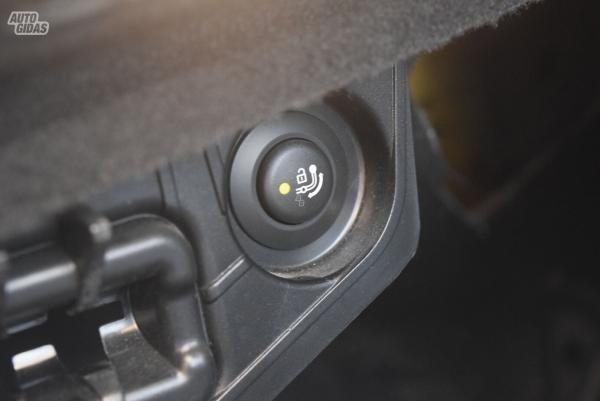 Black BMW 430 Gran Coupe 2015 in Vilnius, with an engine capacity of 3.00 L and mileage of 249 thousand km for 14350 €, photo 8 on AUTOMOTO.COM.LV