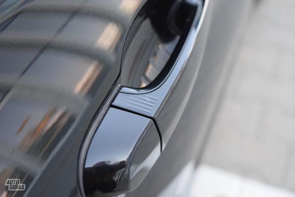 Black BMW 430 Gran Coupe 2015 in Vilnius, with an engine capacity of 3.00 L and mileage of 249 thousand km for 14350 €, photo 9 on AUTOMOTO.COM.LV