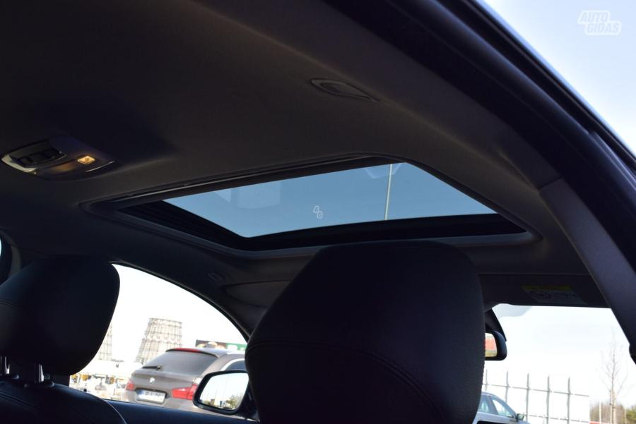 Black BMW 430 Gran Coupe 2015 in Vilnius, with an engine capacity of 3.00 L and mileage of 249 thousand km for 14350 €, photo 15 on AUTOMOTO.COM.LV
