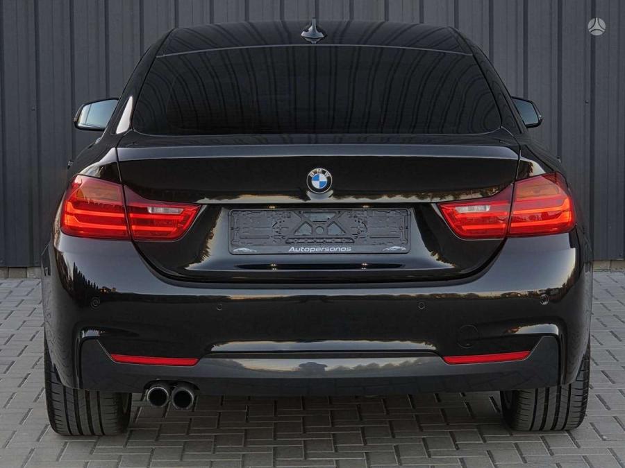 Black BMW 430 Gran Coupe 2015 in Kaunas, with an engine capacity of 3.00 L and mileage of 240 thousand km for 14350 €, photo 7 on AUTOMOTO.COM.LV