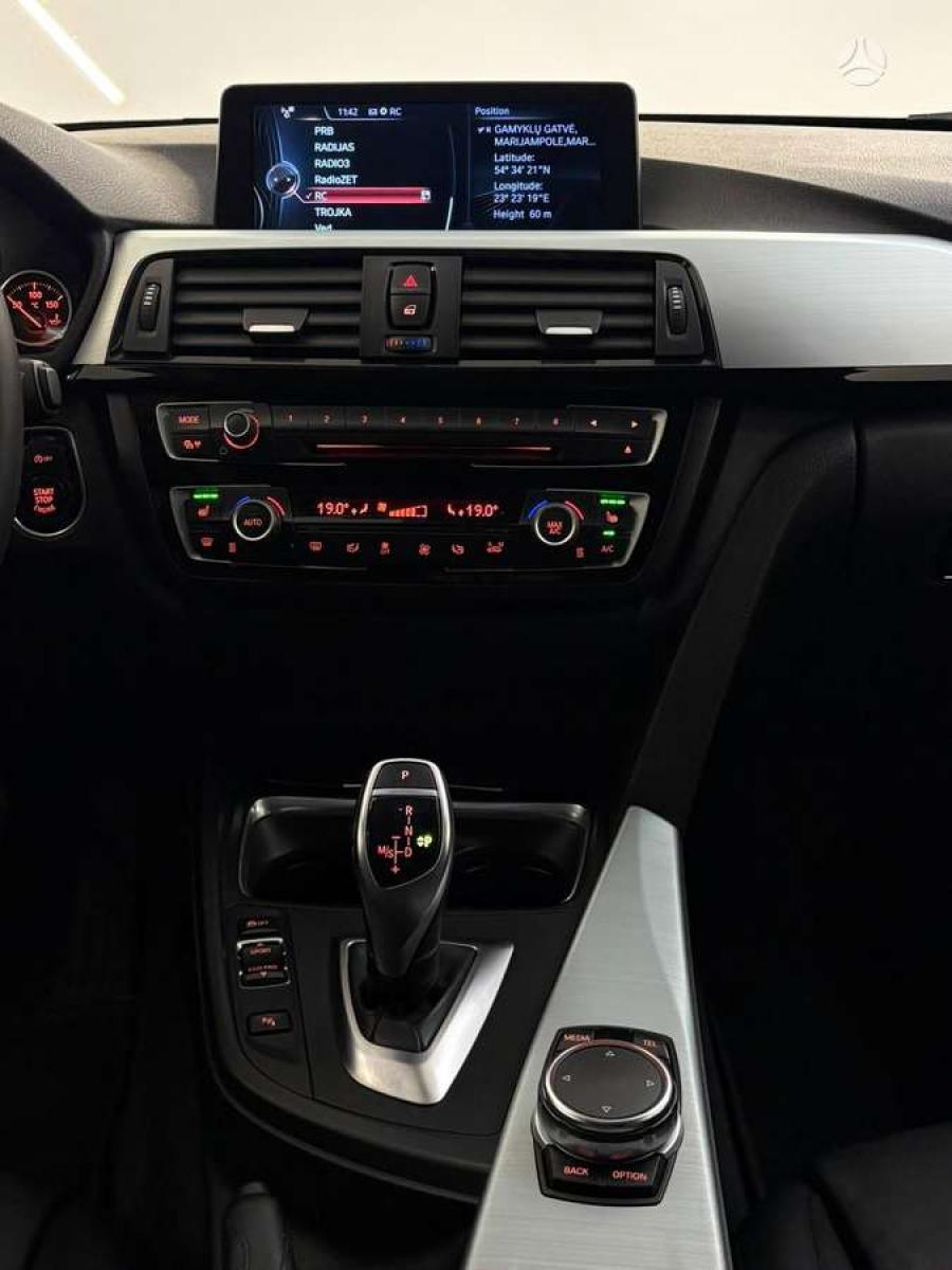 Черный БМВ 430 Gran Coupe 2015 в Мариямполе, объемом двигателя 2.99 л и пробегом 281 тыс. км за 14950 €, фото 22 на AUTOMOTO.COM.LV