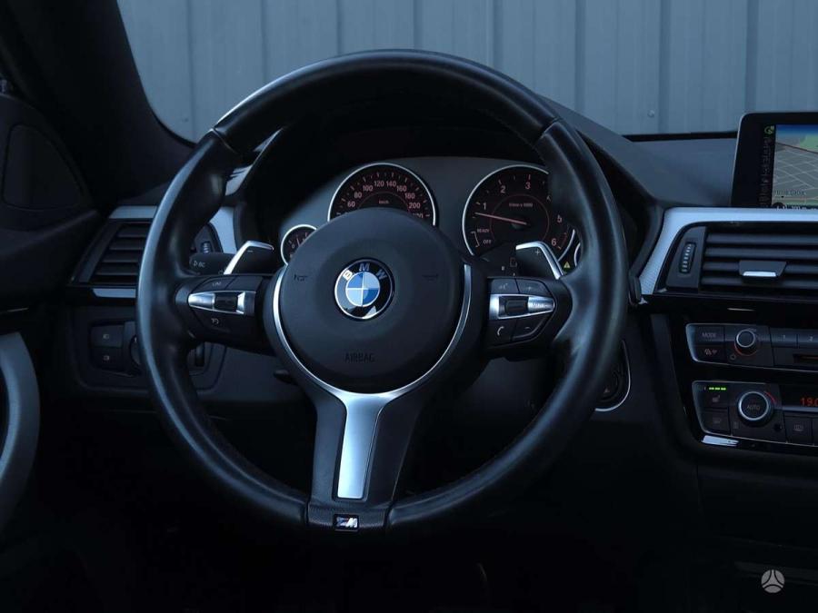 Черный БМВ 430 Gran Coupe 2015 в Каунас, объемом двигателя 3.00 л и пробегом 240 тыс. км за 14350 €, фото 23 на AUTOMOTO.COM.LV