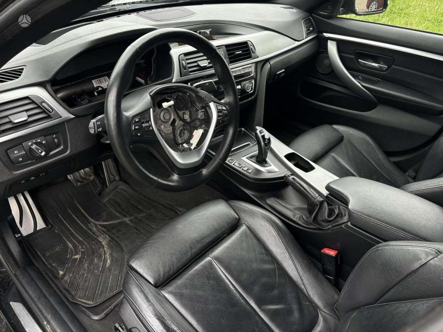 Melns BMW 430 Gran Coupe 2018 Ukmergė, ar dzinēja tilpumu 2.99 L un nobraukumu 450 tūkst. km par 9900 €, foto 14 vietnē AUTOMOTO.COM.LV