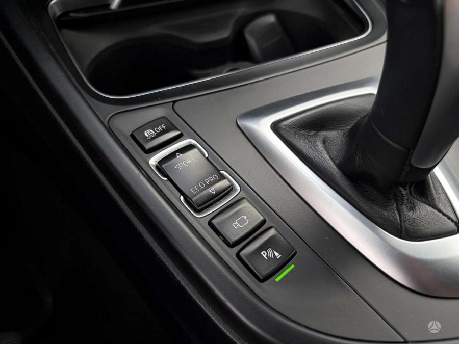 Черный БМВ 430 Gran Coupe 2018 в Укмерге, объемом двигателя 2.99 л и пробегом 460 тыс. км за 11400 €, фото 16 на AUTOMOTO.COM.LV