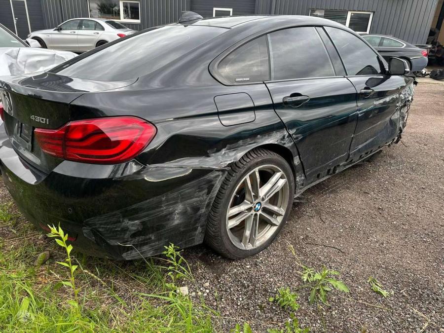 Черный БМВ 430 Gran Coupe 2018 в Вильнюс, объемом двигателя 2.00 л и пробегом 104 тыс. км за 7050 €, фото 5 на AUTOMOTO.COM.LV