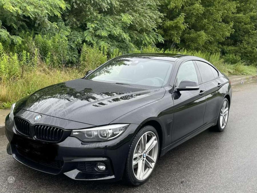 Black BMW 430 Gran Coupe 2019 in Vilnius, with an engine capacity of 2.00 L and mileage of 168 thousand km for 19300 €, photo 3 on AUTOMOTO.COM.LV