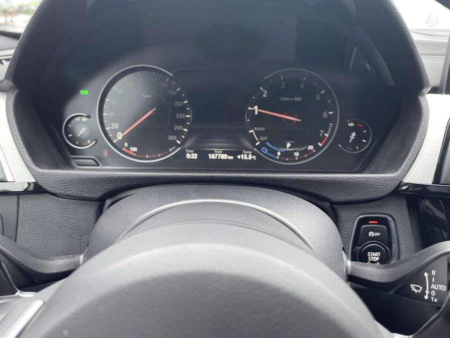 Black BMW 430 Gran Coupe 2019 in Vilnius, with an engine capacity of 2.00 L and mileage of 168 thousand km for 19300 €, photo 11 on AUTOMOTO.COM.LV