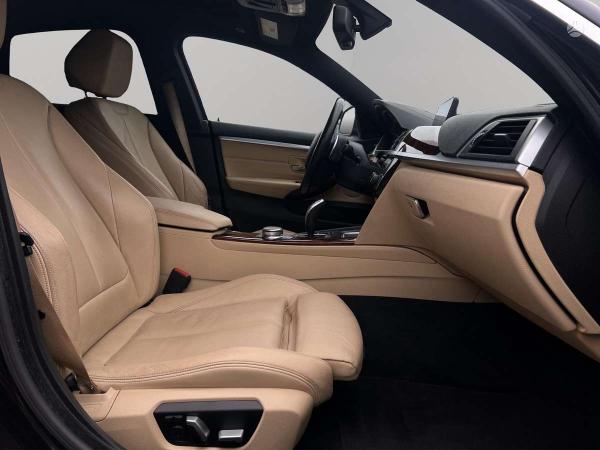 Black BMW 430 Gran Coupe 2019 in Kaunas, with an engine capacity of 2.00 L and mileage of 169 thousand km for 19699 €, photo 9 on AUTOMOTO.COM.LV