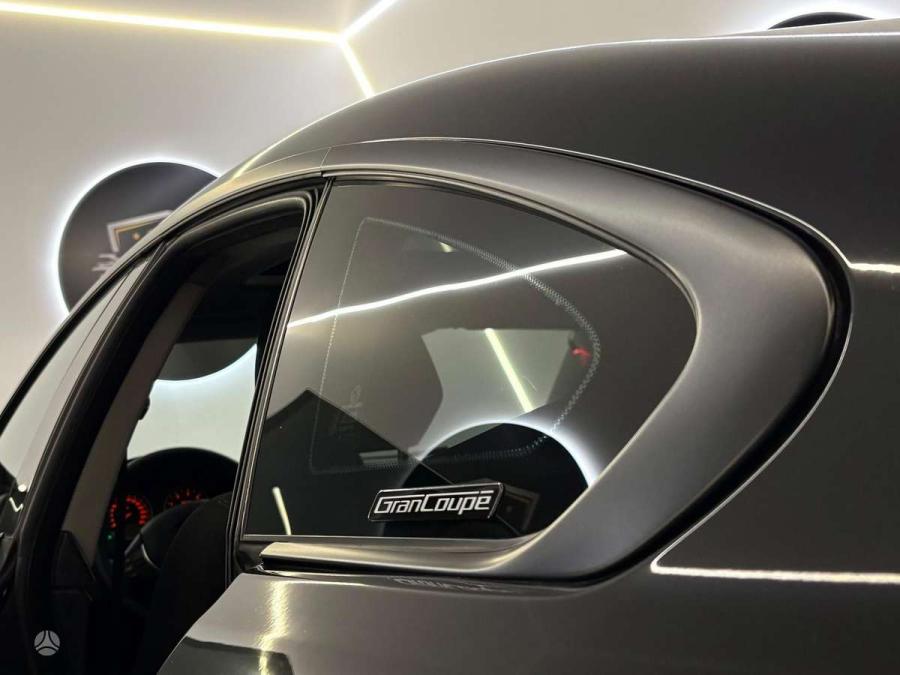 Melns BMW 430 Gran Coupe 2017 Marijampole, ar dzinēja tilpumu 2.99 L un nobraukumu 209 tūkst. km par 15850 €, foto 24 vietnē AUTOMOTO.COM.LV
