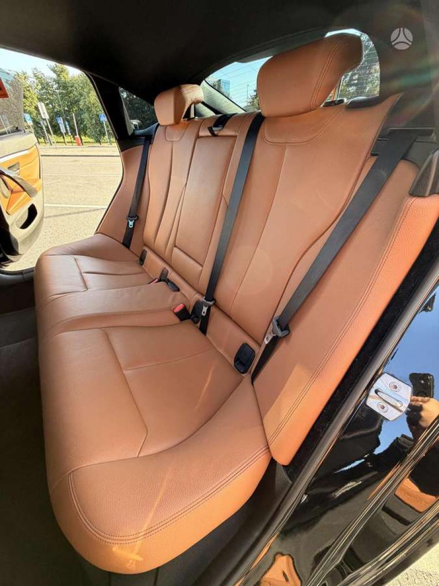 Melns BMW 430 Gran Coupe 2019 Viļņa, ar dzinēja tilpumu 2.00 L un nobraukumu 164 tūkst. km par 19400 €, foto 19 vietnē AUTOMOTO.COM.LV