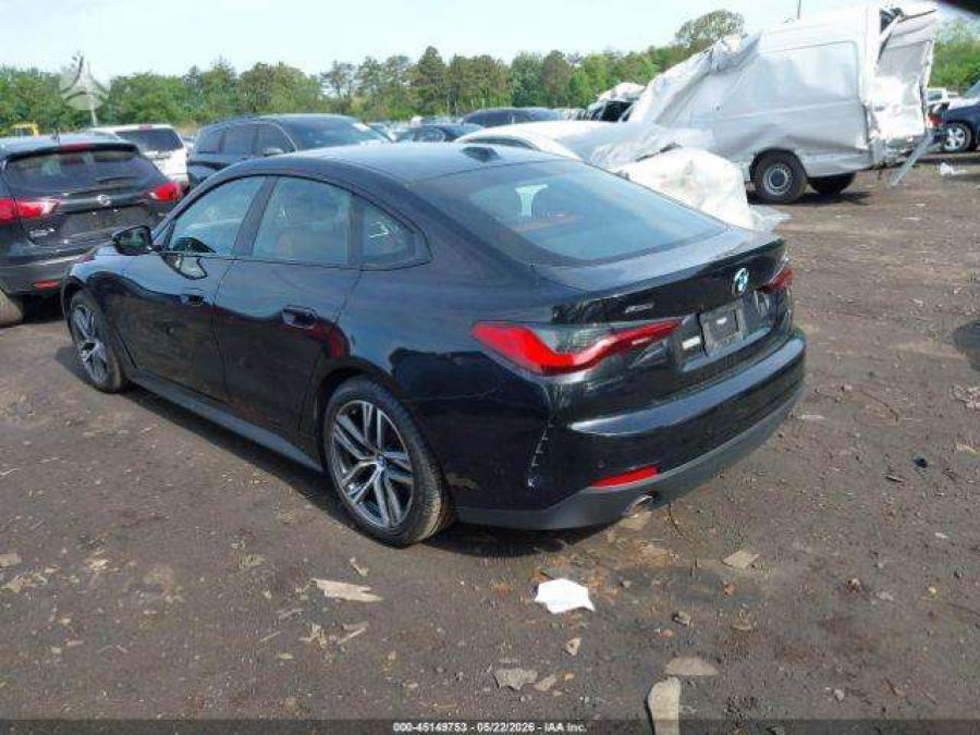 Black BMW 430 Gran Coupe 2023 in Klaipeda, with an engine capacity of 0.00 L and mileage of 36 thousand km for 14400 €, photo 4 on AUTOMOTO.COM.LV