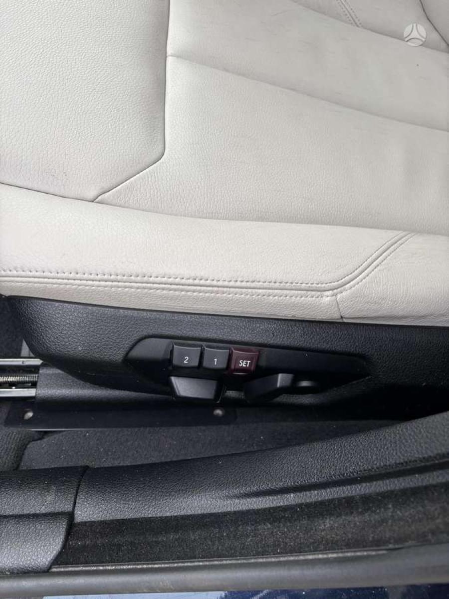 Blue BMW 430 Gran Coupe 2014 in Kaunas, with an engine capacity of 3.00 L and mileage of 304 thousand km for 12650 €, photo 23 on AUTOMOTO.COM.LV