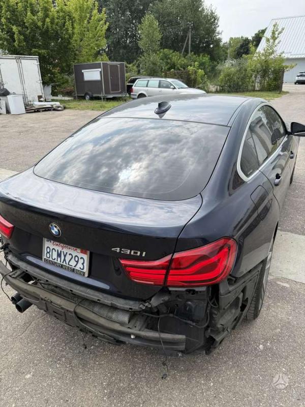 Blue BMW 430 Gran Coupe 2018 in Vilnius, with an engine capacity of 2.00 L and mileage of 105 thousand km for 13500 €, photo 3 on AUTOMOTO.COM.LV