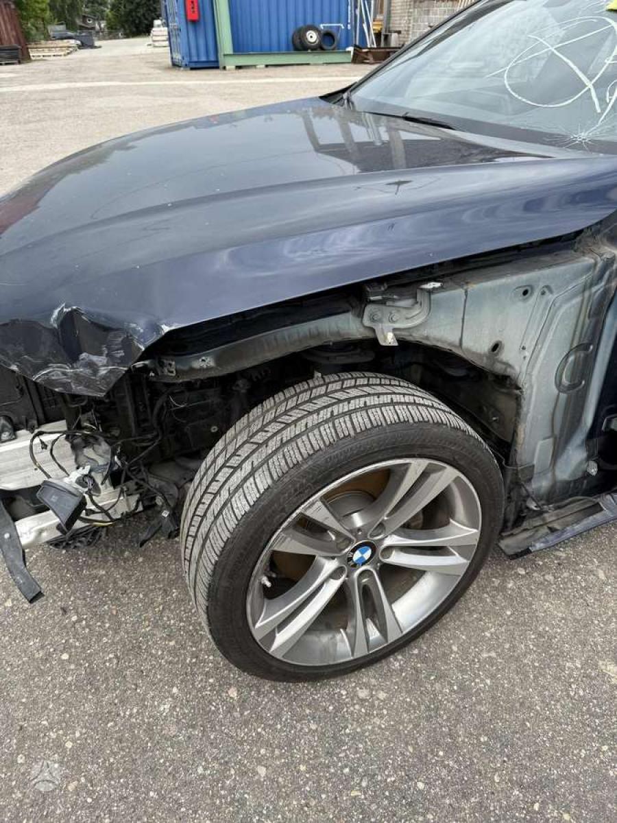 Blue BMW 430 Gran Coupe 2018 in Vilnius, with an engine capacity of 2.00 L and mileage of 105 thousand km for 13500 €, photo 10 on AUTOMOTO.COM.LV