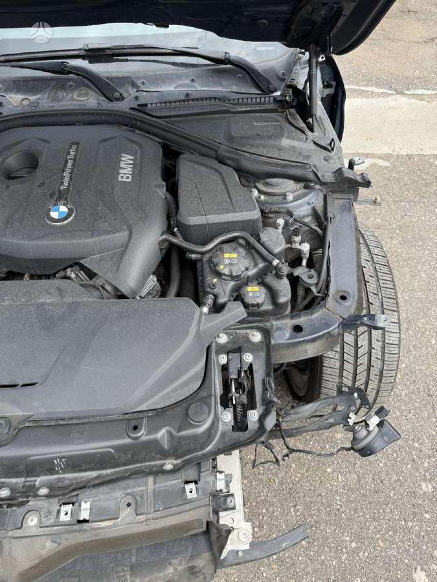 Blue BMW 430 Gran Coupe 2018 in Vilnius, with an engine capacity of 2.00 L and mileage of 105 thousand km for 13500 €, photo 24 on AUTOMOTO.COM.LV