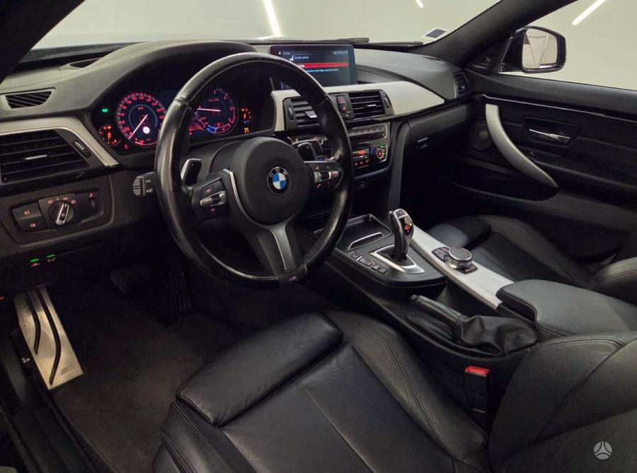 Grey BMW 430 Gran Coupe 2019 in Marijampole, with an engine capacity of 2.99 L and mileage of 309 thousand km for 15350 €, photo 3 on AUTOMOTO.COM.LV