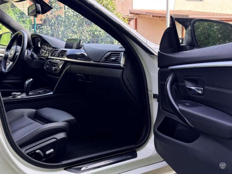 Белый БМВ 430 Gran Coupe 2019 в Вильнюс, объемом двигателя 2.00 л и пробегом 97 тыс. км за 19900 €, фото 14 на AUTOMOTO.COM.LV