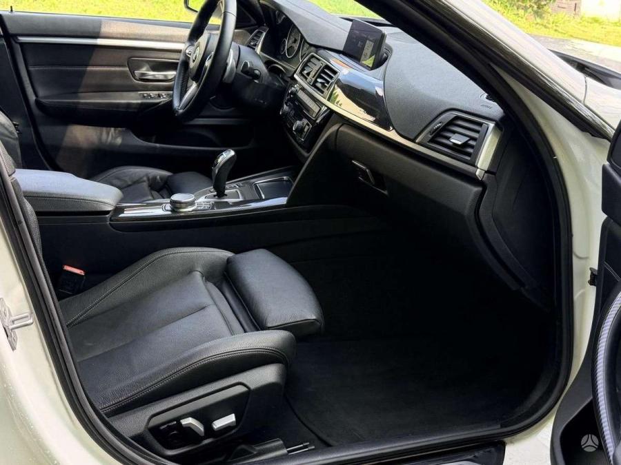 Белый БМВ 430 Gran Coupe 2019 в Вильнюс, объемом двигателя 2.00 л и пробегом 97 тыс. км за 19900 €, фото 15 на AUTOMOTO.COM.LV