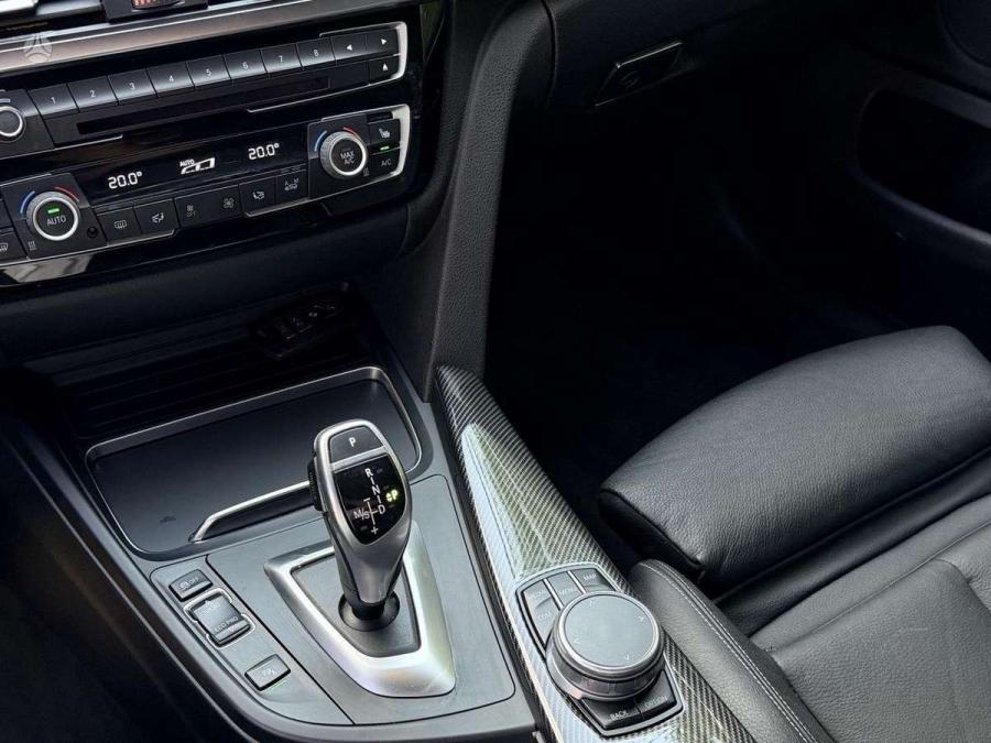 Белый БМВ 430 Gran Coupe 2019 в Вильнюс, объемом двигателя 2.00 л и пробегом 97 тыс. км за 19900 €, фото 26 на AUTOMOTO.COM.LV