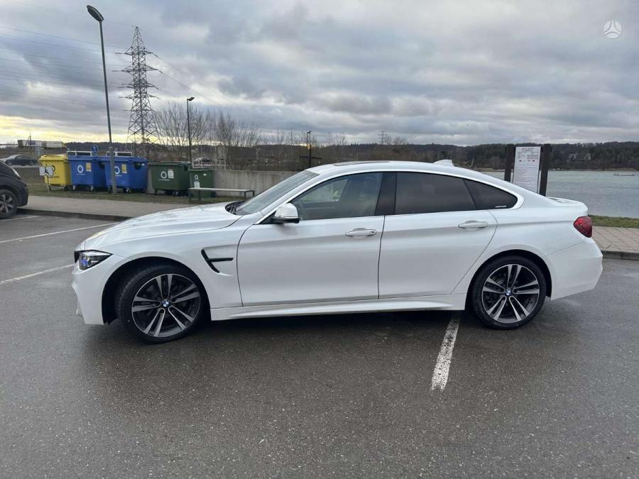 White BMW 430 Gran Coupe 2020 in Kaunas, with an engine capacity of 2.00 L and mileage of 118 thousand km for 19999 €, photo 7 on AUTOMOTO.COM.LV